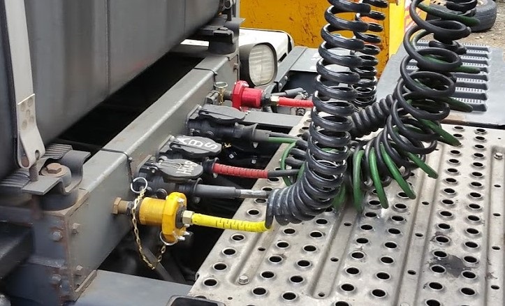 The Automotive BlogTruck Brake Air Line Replacement System - Bessie ...